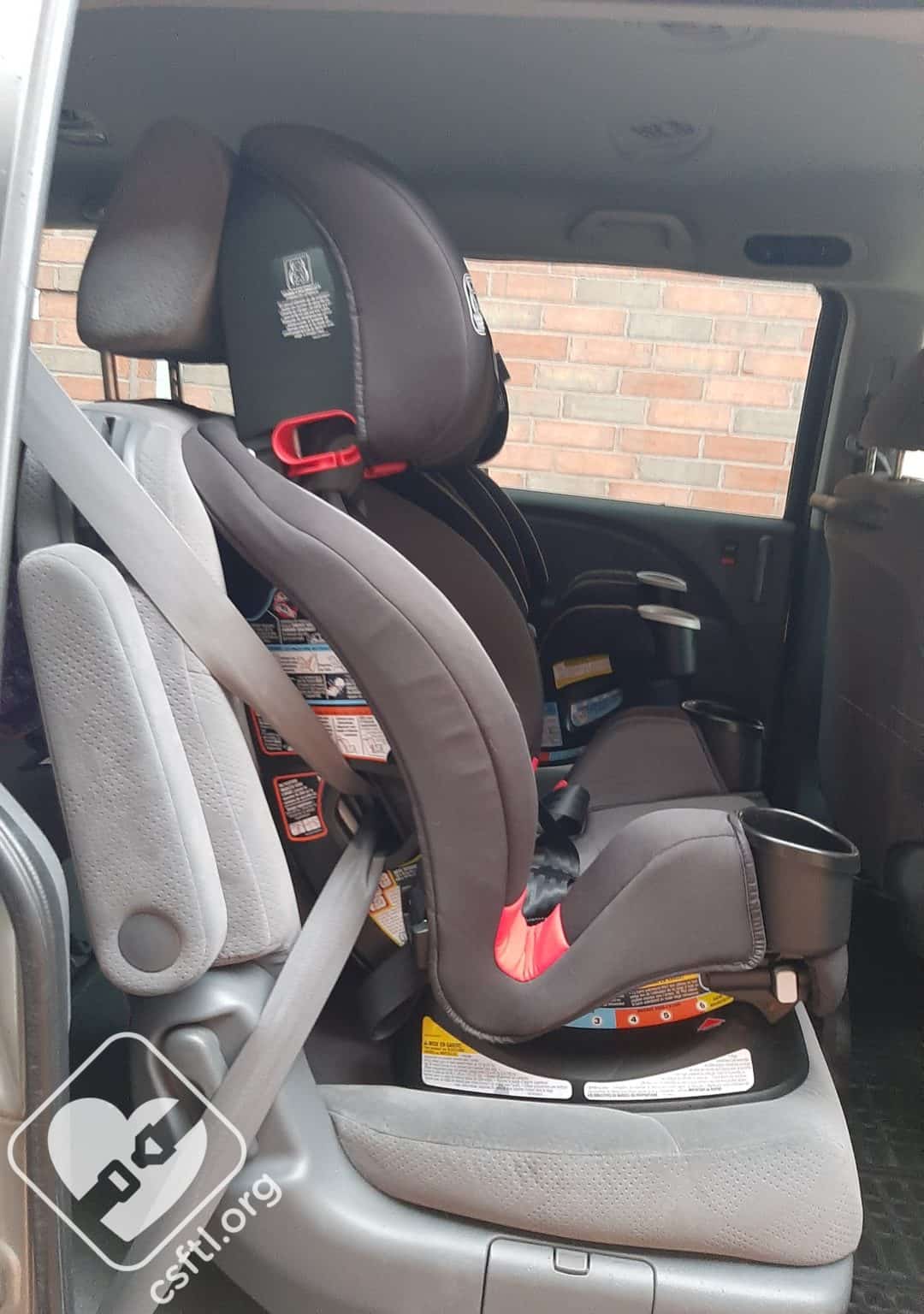 Graco TrioGrow SnugLock Review - Canada - Car Seats For The Littles